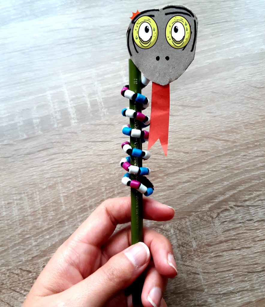 Snakey Wires Craft – HOMESCHOOLTHINGZ.COM- The Family Lifestyle Hub